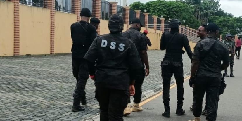 JUST IN: DSS storms Lagos Assembly, seals Speaker, deputy’s offices ...